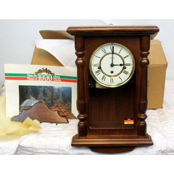 Hermle | Wall Decor | Vtg Black Forest House Of 00 Clocks Germany ...